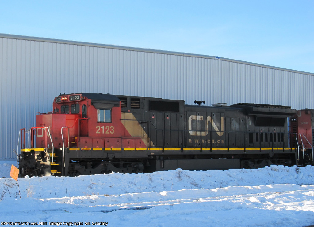 CN 2123